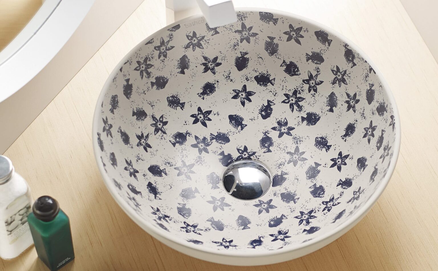 Sea air; saltpeter and breeze in the bathroom - Bathco